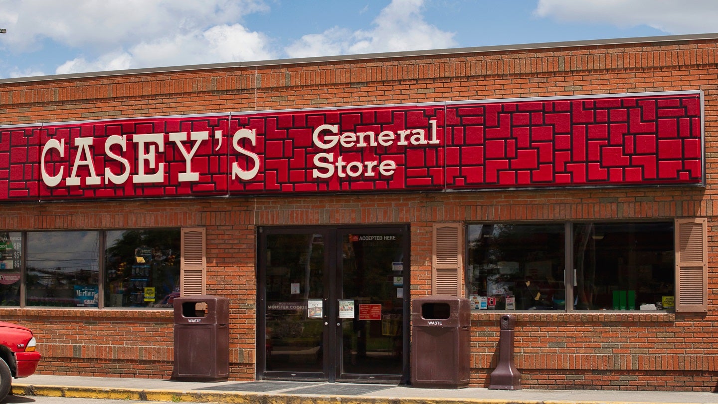 Casey's reports a 13% decrease in net income for Q3 FY24