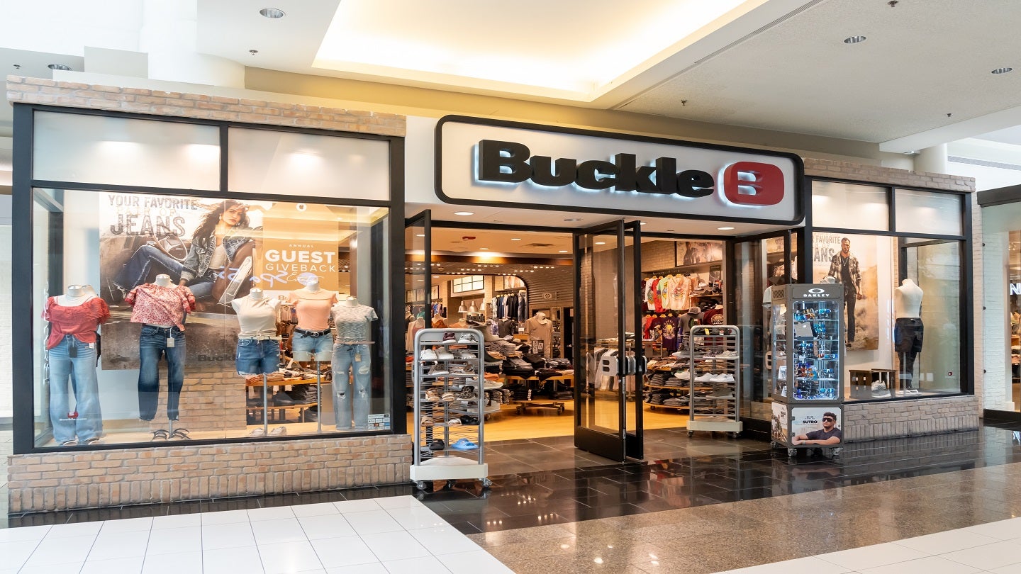 Buckle's net income drops to $34.8m in first quarter 2024