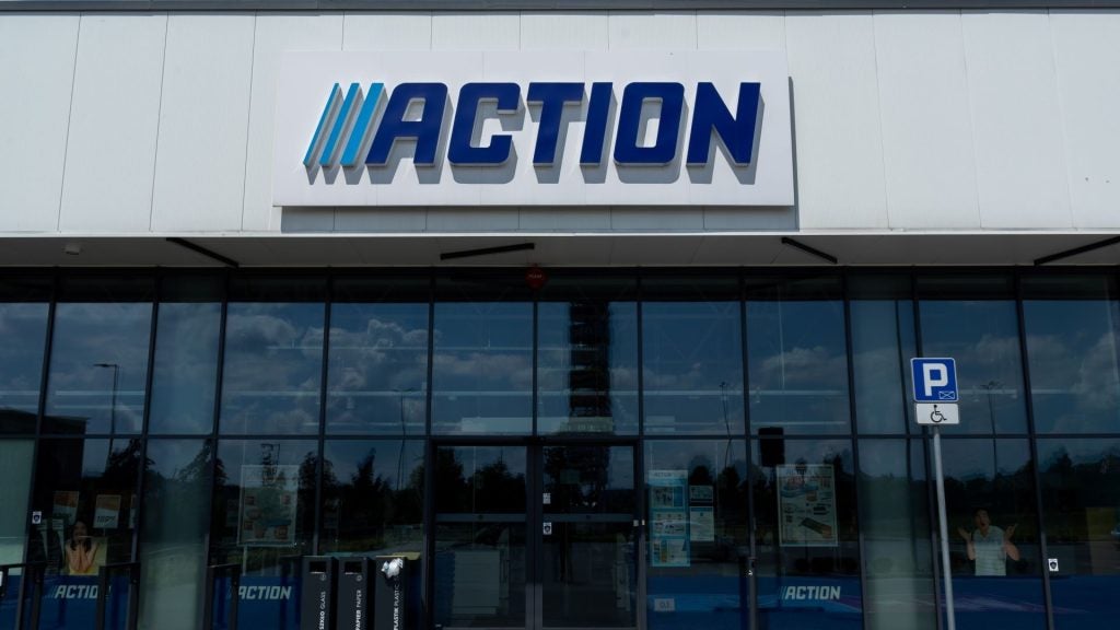 Walmart announces plastic waste reduction commitments