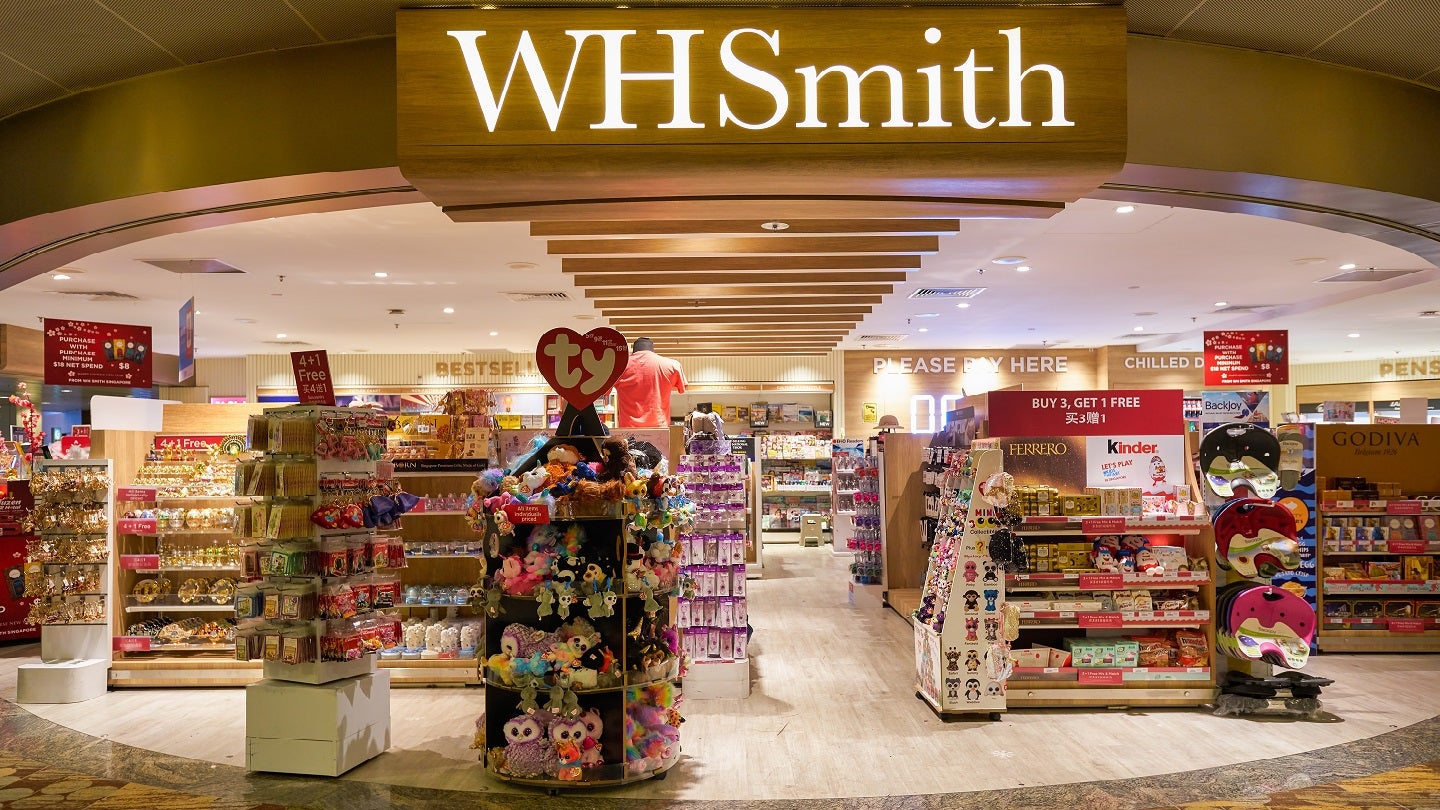 WHSmith to open 37 Toys "R" Us shop-in-shops before Christmas