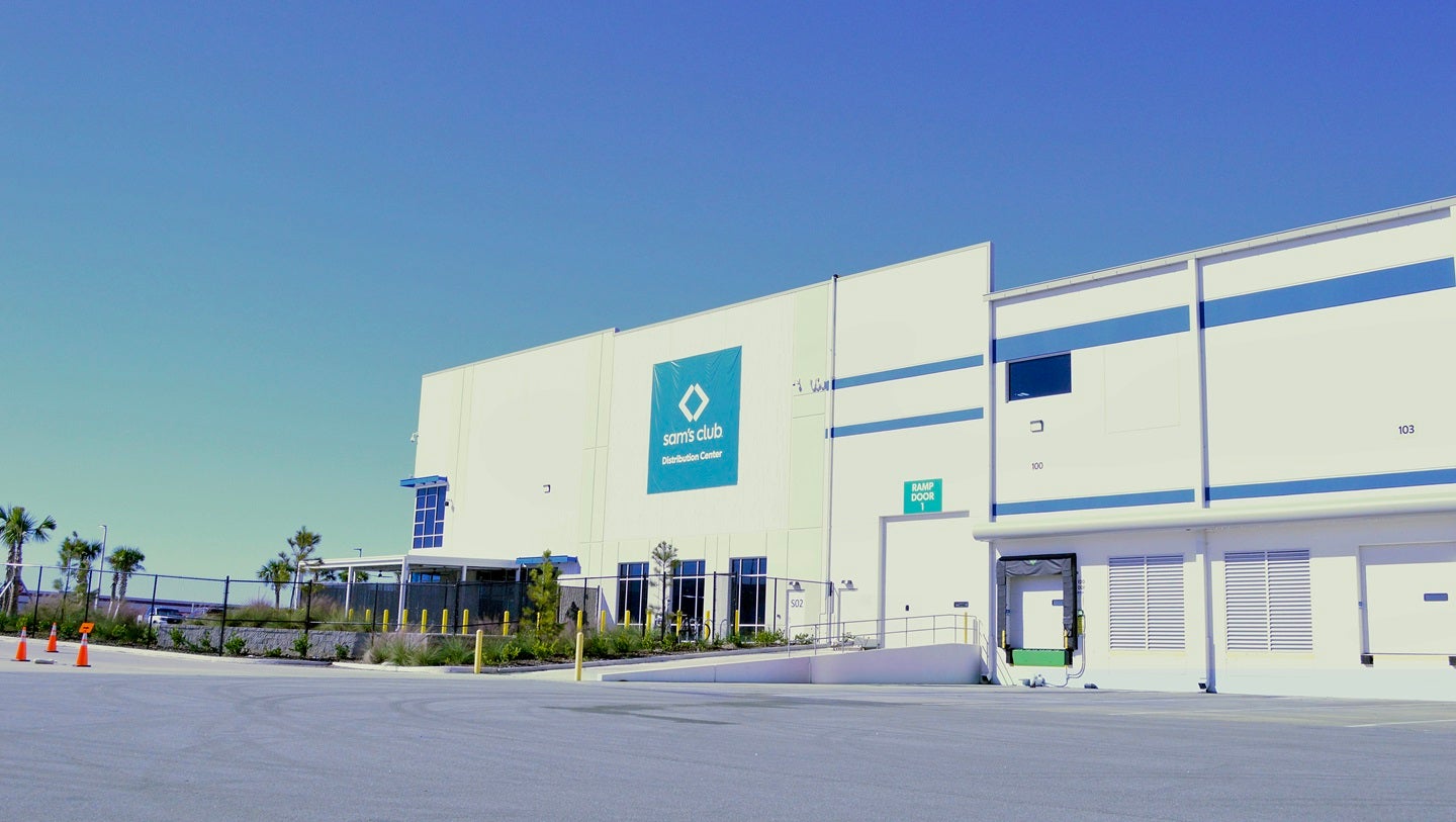 Walmart launches new distribution hub in Jacksonville, US