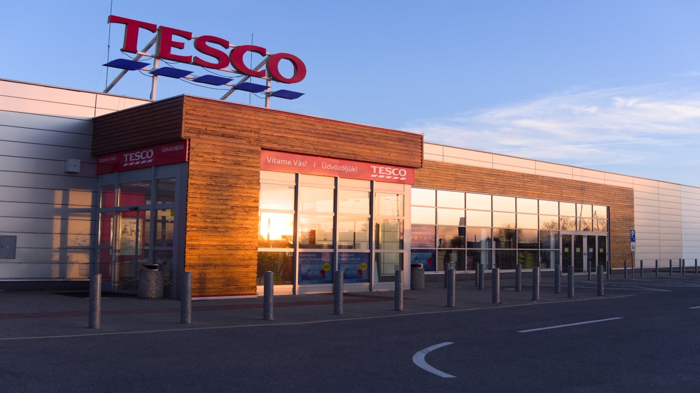 Tesco invests in distribution centre at DP World London Gateway